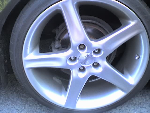 FS: 19" Moda R6 with tires!