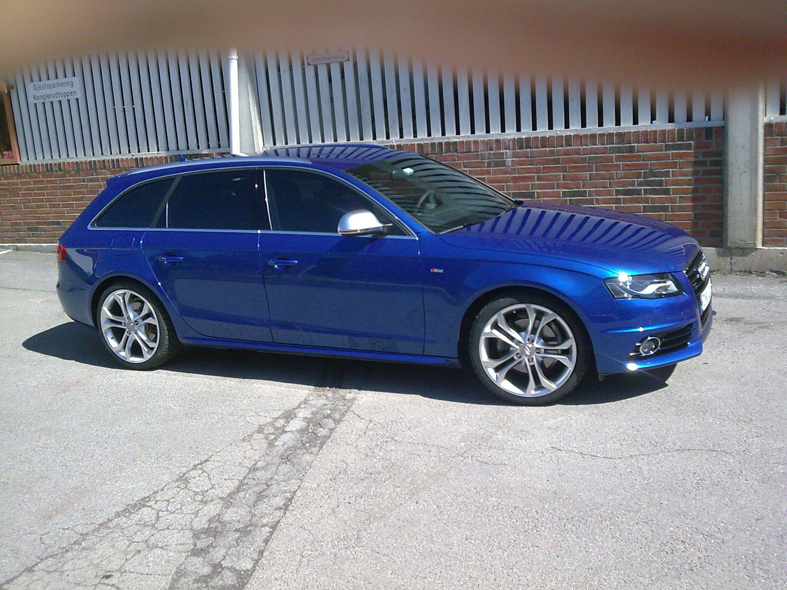Sepang Blue A4