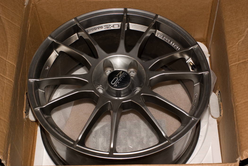 FS: OZ Ultraleggera 18 x 8