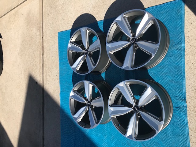 For Sale: Audi OEM 20" 5-arm-peak design Bi-color matte Titanium wheels