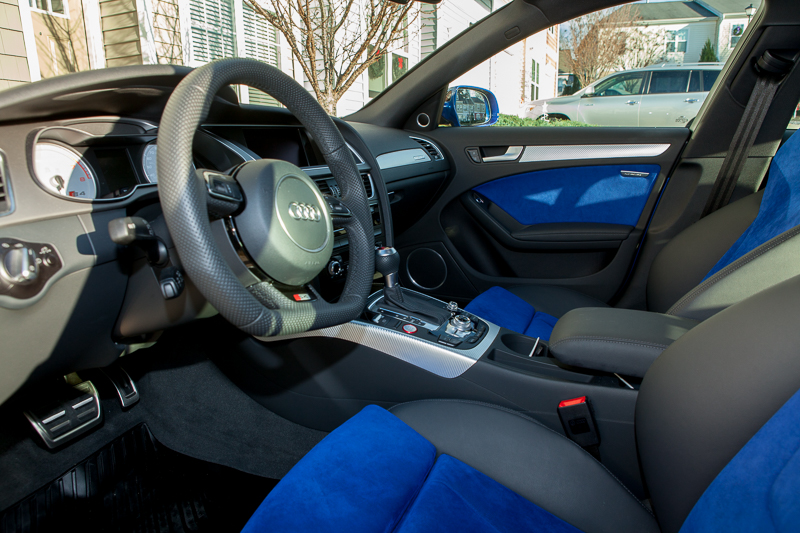 Nogaro Blue Interior - Audizine Photo Gallery