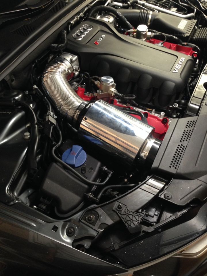 Custom Intake Work thanks to marzz (RS5)