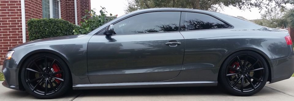 Pics of lowered RS5's....