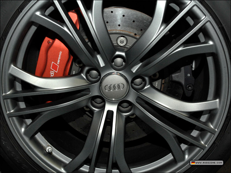 "Spy Shots" of the first few R8 GTs to hit North America