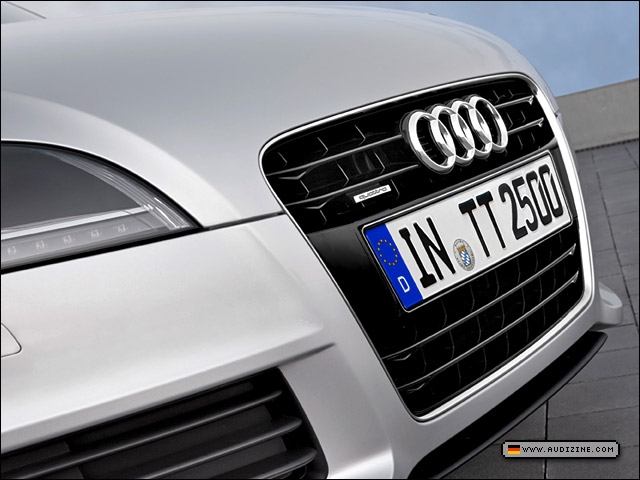 Audizine: Article Photos: The Audi TT: dynamic, lightweight and highly ...