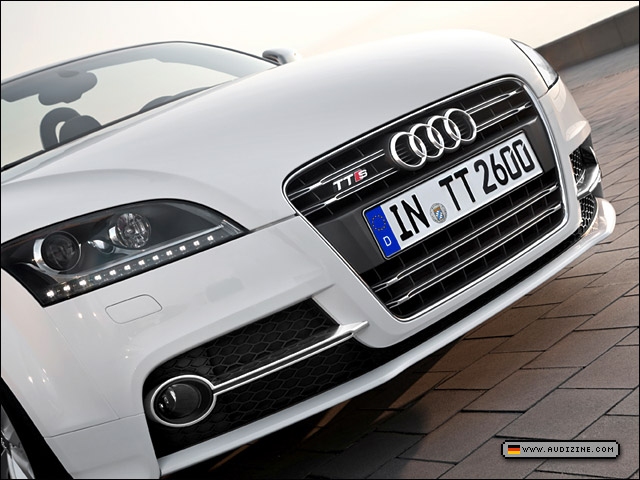 Audizine: Article Photos: The Audi TT: dynamic, lightweight and highly ...